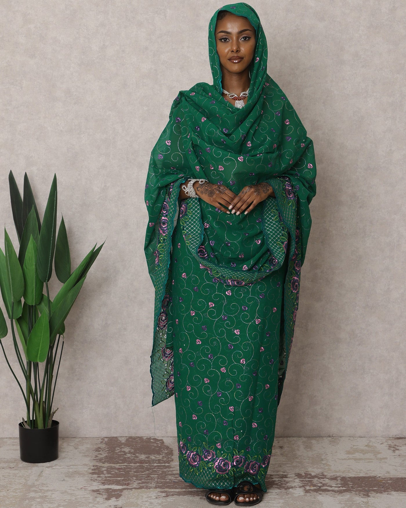 Green Sudanese Thobe – Swiss Cotton Voile with Stone Work, 4.5M – Regal ...